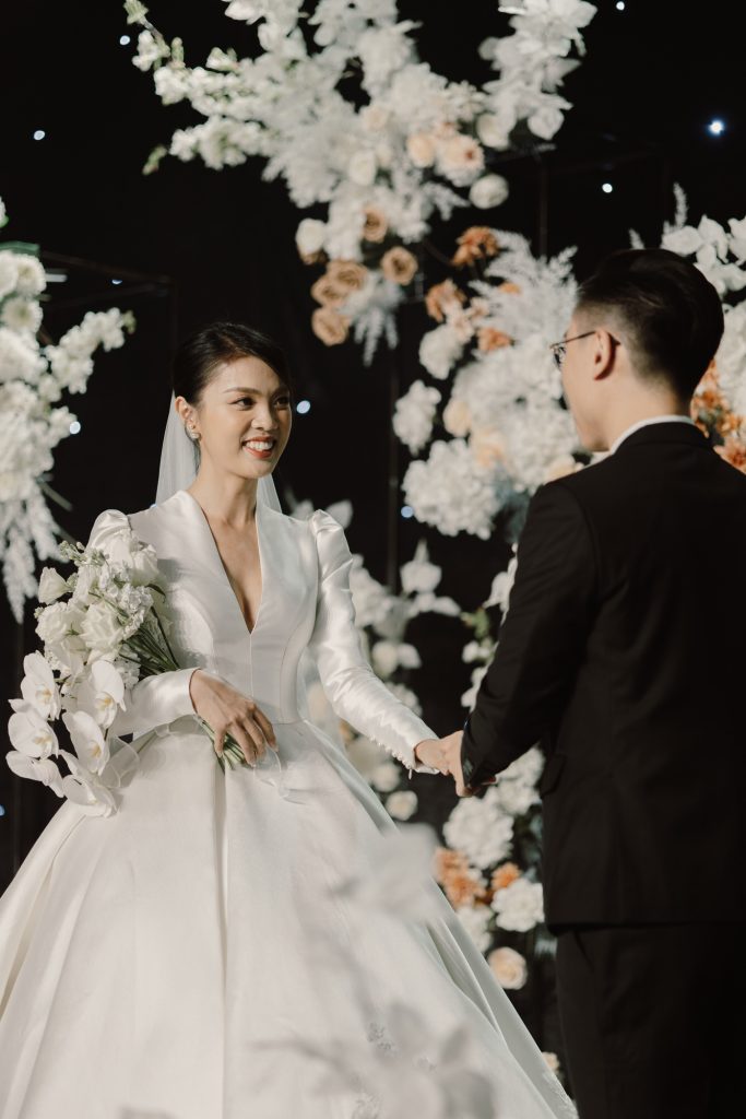 Black and white wedding | Trân & Hoàng - Thuyen Giay Wedding & Event Planner